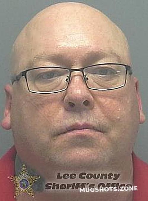 BRADLEY STEVEN MARK 09/18/2022 - Lee County Mugshots Zone