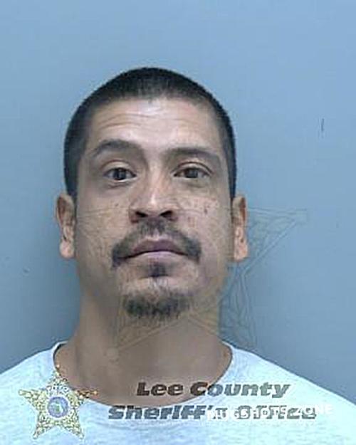 ROBLES MARIO ALBERTO JR 12/20/2023 - Lee County Mugshots Zone