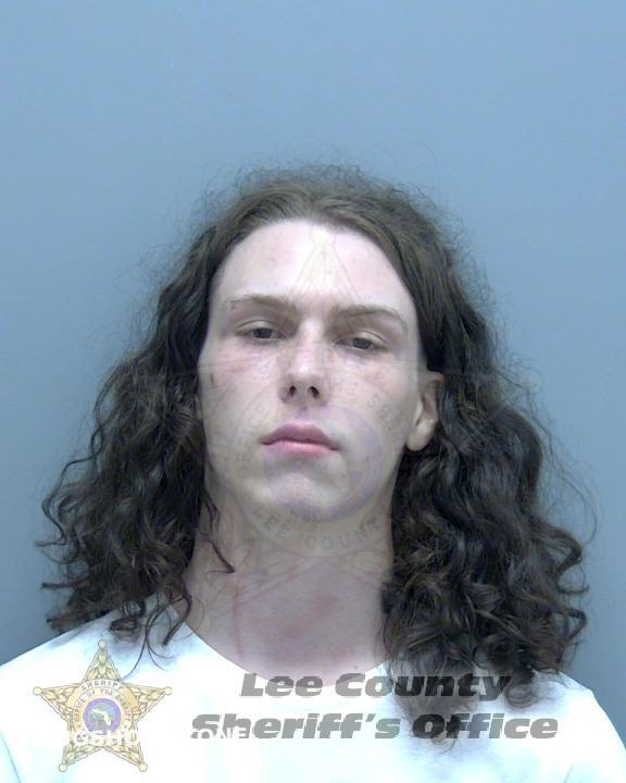 YOUNG-SZERECSEN TYLER SCOTT 09/08/2024 - Lee County Mugshots Zone