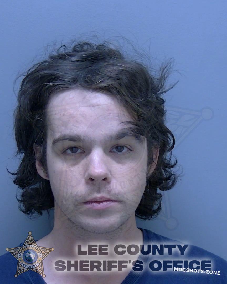 CARR DEREK 01/12/2025 - Lee County Mugshots Zone