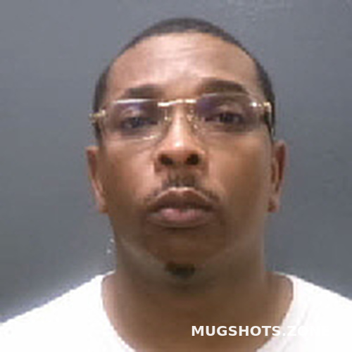 MCLEAN LAMAR TRAVIS 10/02/2024 - Lee County Mugshots Zone