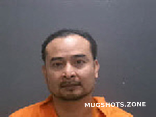 VILLALBA-BUSTAMANTE VICTOR ALFONSO 04/10/2025 - Lee County Mugshots Zone
