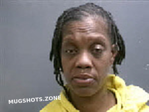 MCLEAN TONYA ANNETTE 10/27/2025 - Lee County Mugshots Zone
