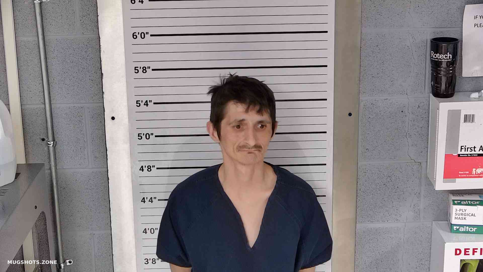 COLLETT DEREK 01/28/2024 - Leslie County Mugshots Zone