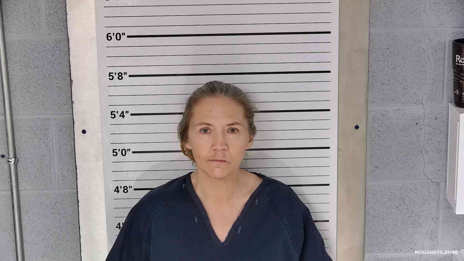 HELTON VICKI 03/27/2024 - Leslie County Mugshots Zone