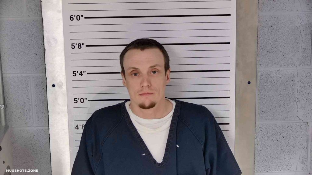 HUNSAKER JONATHAN 03/19/2025 - Leslie County Mugshots Zone