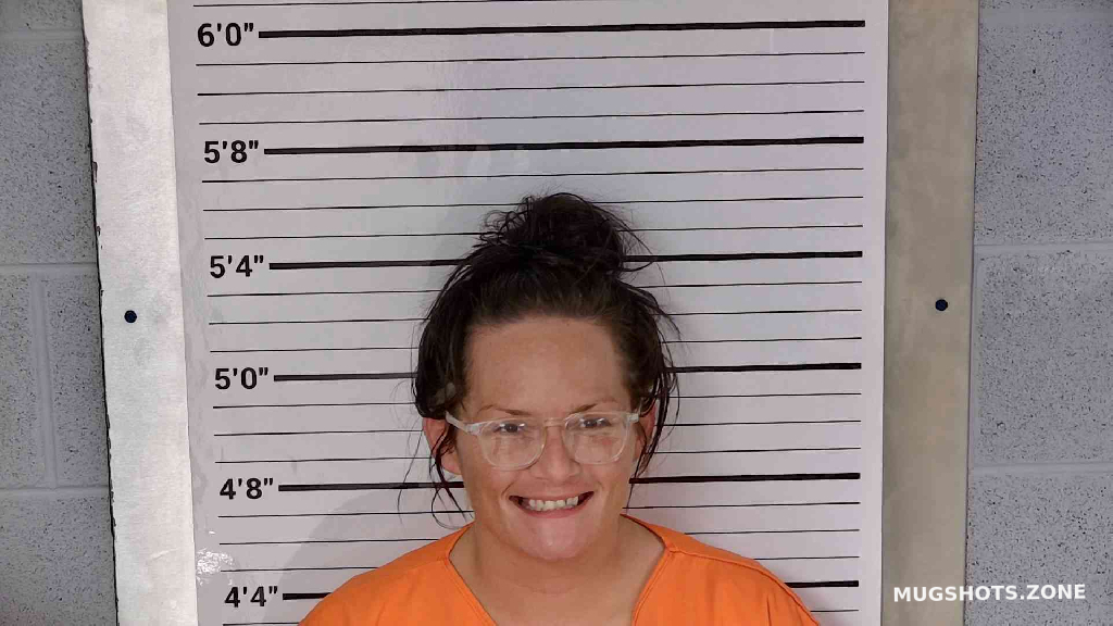HAWKINS GABRIELLE 06/17/2025 - Leslie County Mugshots Zone