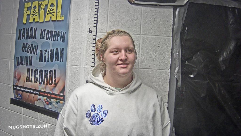 TACKETT SHAWNA BROOKE 11/06/2021 - Letcher County Mugshots Zone