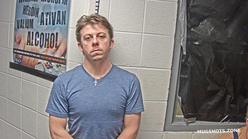 AKERS WESLEY 02/14/2022 - Letcher County Mugshots Zone