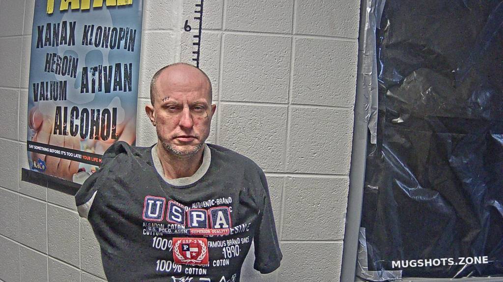 HALL SHAUN MICHAEL 03/24/2022 - Letcher County Mugshots Zone