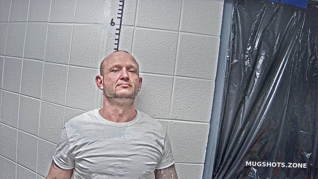 JOHNSON CHRIS WAYNE 09/29/2022 - Letcher County Mugshots Zone