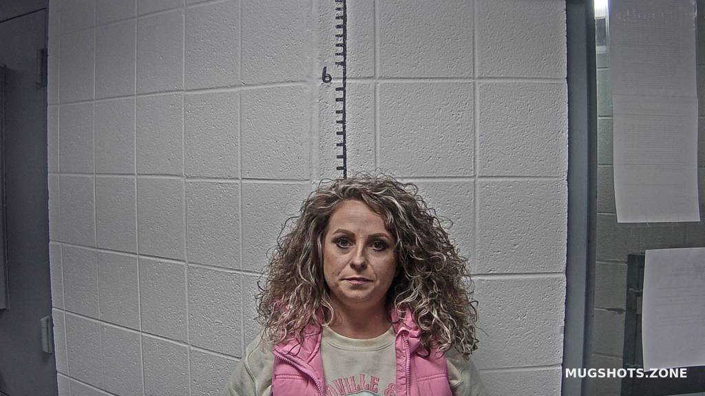 COMBS LINDSAY SHAE 12/21/2024 - Letcher County Mugshots Zone