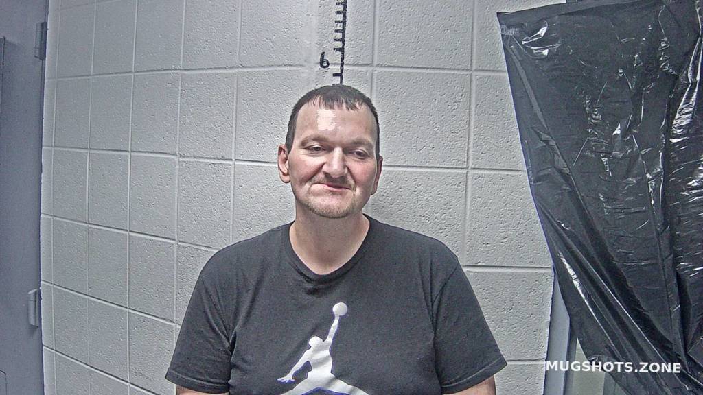 PROFITT CHRIS MICHAEL 01/08/2025 - Letcher County Mugshots Zone