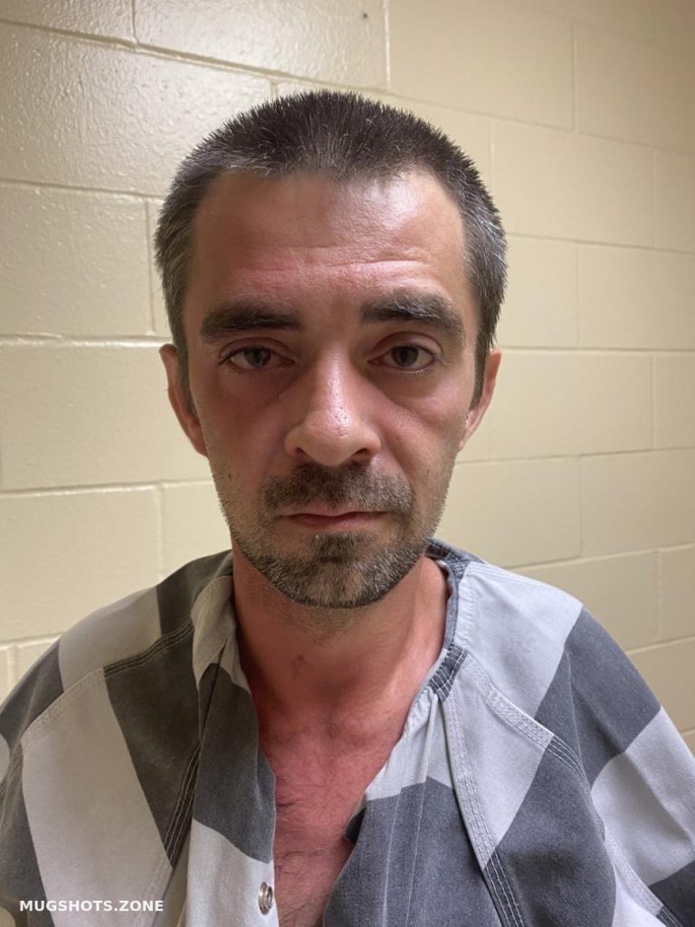 WEIGHT RODNEY RICHARD 06/08/2022 - Levy County Mugshots Zone
