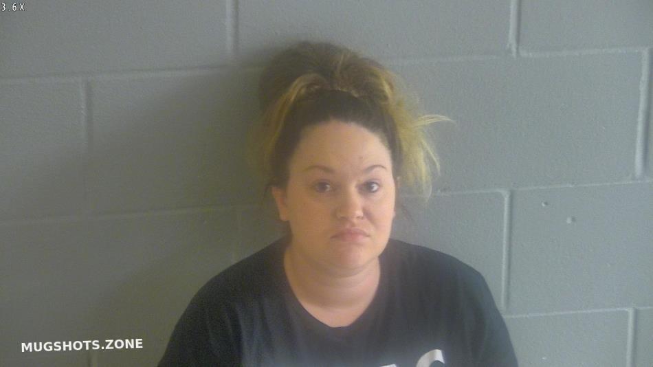 HUFFER KAYLA 10/22/2022 - Levy County Mugshots Zone