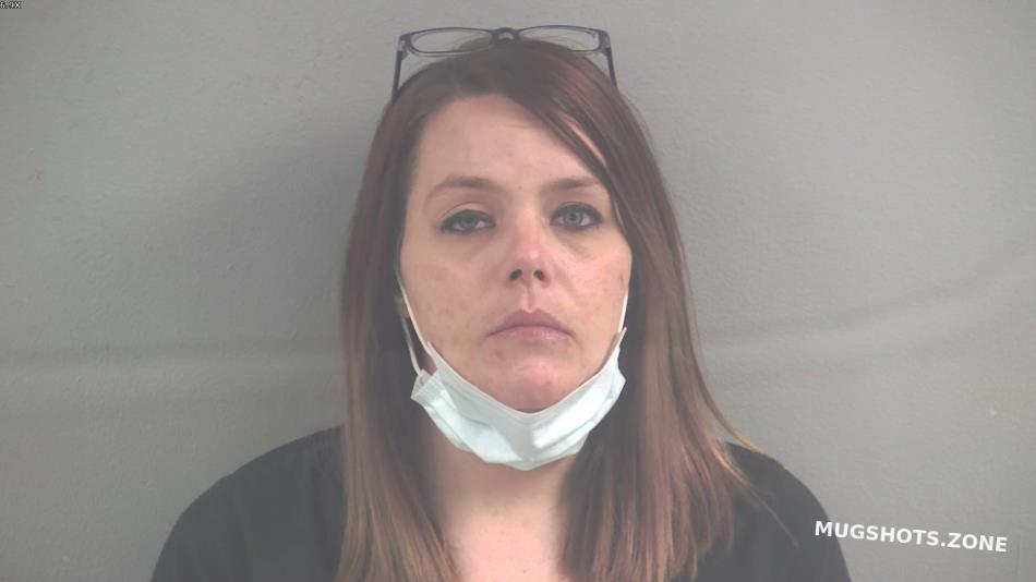 YOUNG CALLIE M 04/09/2021 - Logan County Mugshots Zone