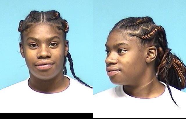 BOOKER TAMERA K 04/19/2022 - Lorain County Mugshots Zone