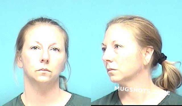 FRALEY SARA ELIZABETH 12/01/2022 - Lorain County Mugshots Zone