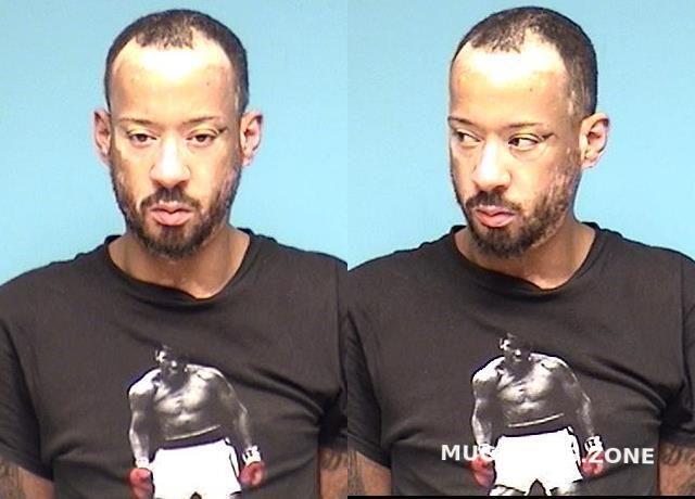 WILLIAMS DIONTE L 02/22/2023 - Lorain County Mugshots Zone