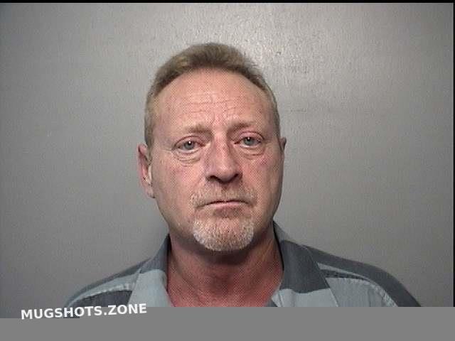 ROYER DOUGLAS GLENN 04/16/2021 - Macon County Mugshots Zone