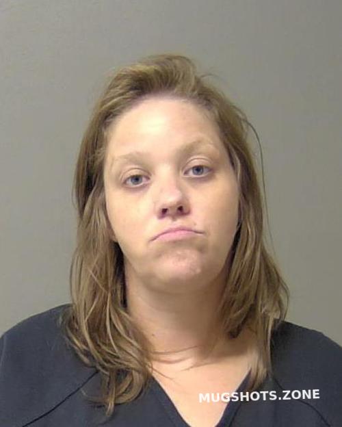 COZAD RANDI RENEE 01/04/2023 - Macon County Mugshots Zone