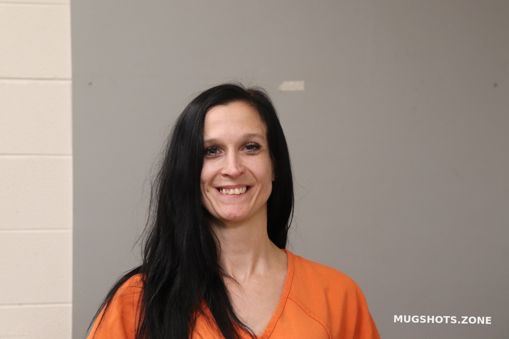 FINKLEA LYNETTE NICOLE 12/04/2021 - Madison County Mugshots Zone