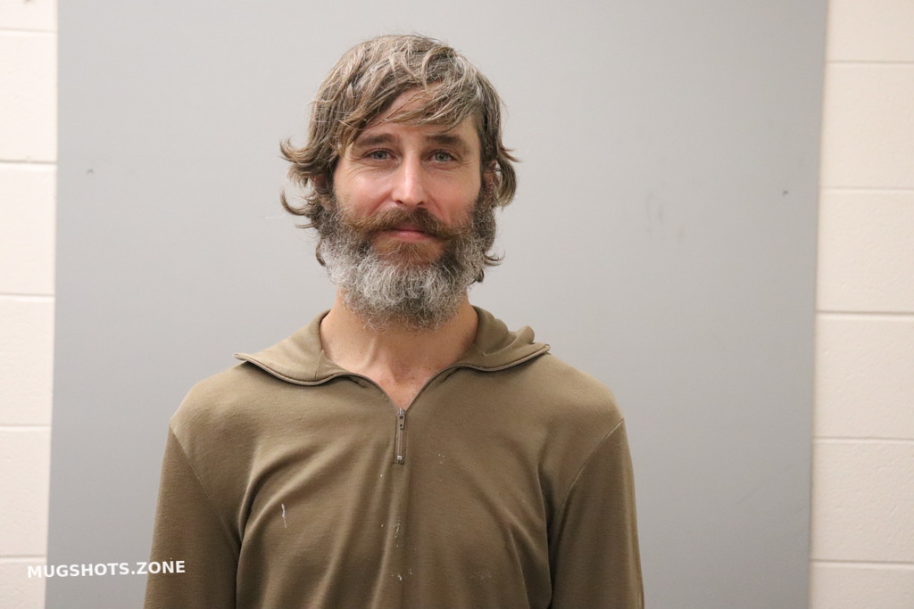 BARNES AARON GABEL 12/10/2021 - Madison County Mugshots Zone