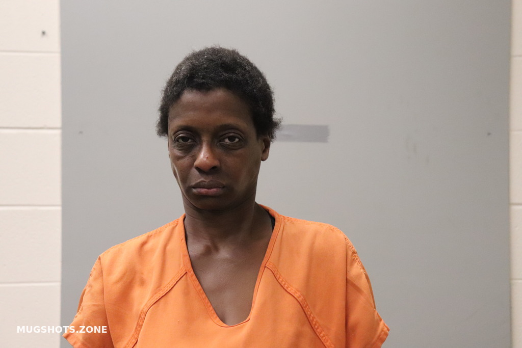DAVIS TAMARA COWLEY 12/13/2021 - Madison County Mugshots Zone
