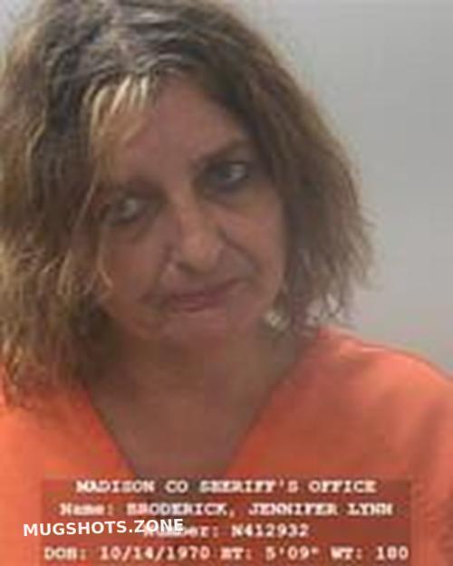 Lynn Broderick's Instagram, Twitter & Facebook on IDCrawl