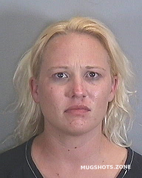 PUFF KRISTIN L 12/08/2021 - Manatee County Mugshots Zone