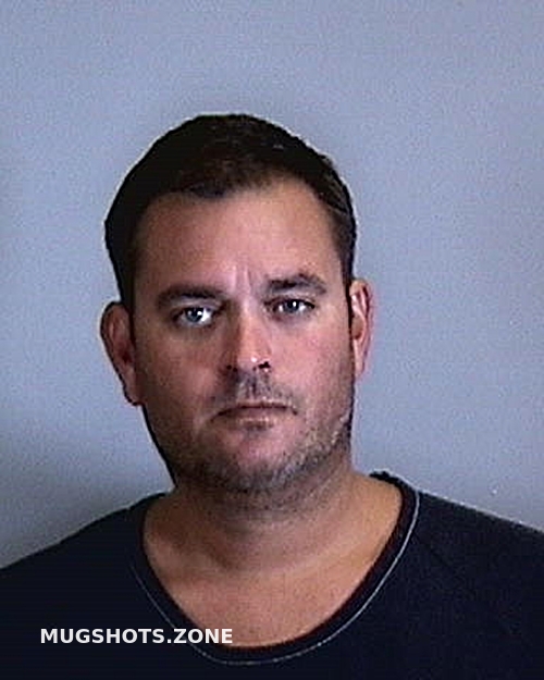 DIVELEY MATTHEW W 12/23/2022 - Manatee County Mugshots Zone