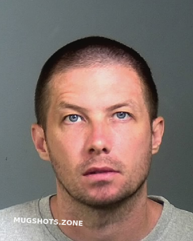 KIMPTON CHRISTOPHER QUADE 07/29/2025 - Manatee County Mugshots Zone
