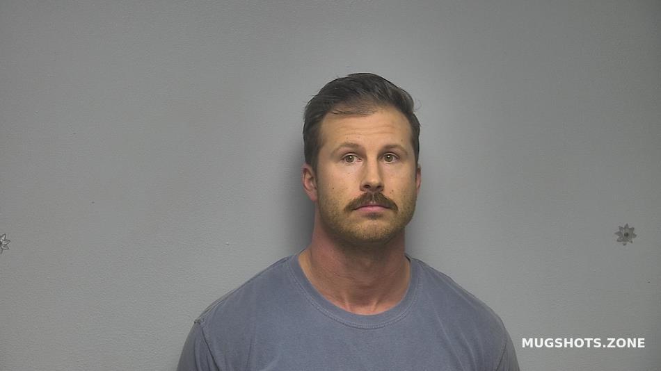 POGUE JUSTIN LEE 04/30/2022 - Mccracken County Mugshots Zone