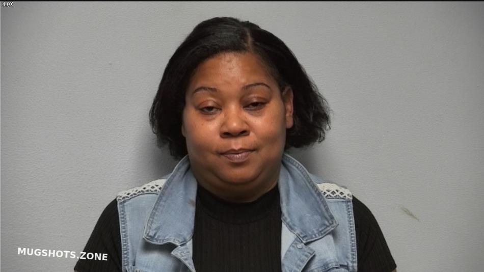 WADE KENDRA E 10/18/2025 - Mccracken County Mugshots Zone