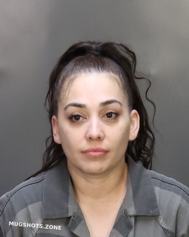 SISNEROS DEZARAY 01/03/2024 - McLennan County Mugshots Zone