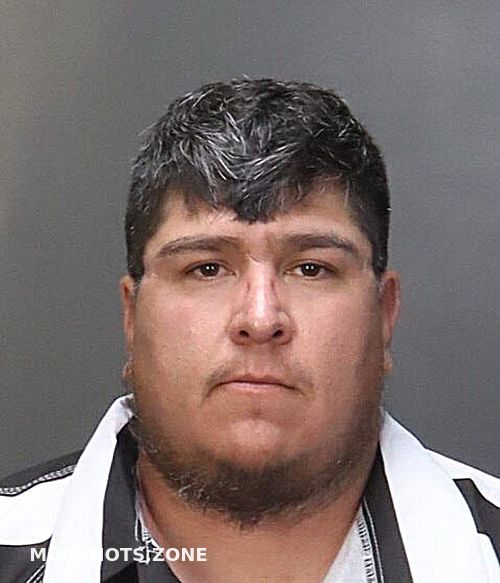 Olvera Daniel 03 21 2025 Mclennan County Mugshots Zone