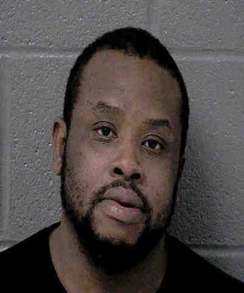 CHISHOLM ANDRE DESMOND 12/12/2020 - Mecklenburg County Mugshots Zone