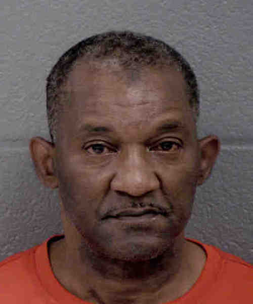 ROBINSON DONALD EDWARD 05/04/2021 - Mecklenburg County Mugshots Zone