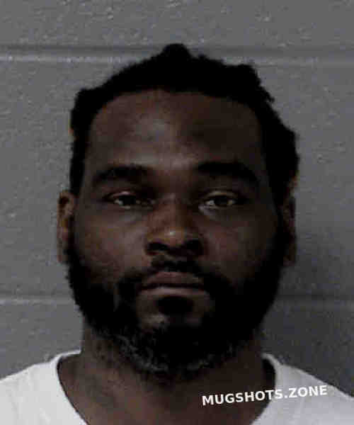 STEADMAN TRAVIS CORTEZ 05/11/2021 - Mecklenburg County Mugshots Zone