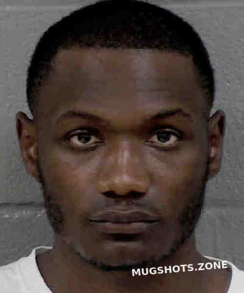 DAVIS JAMAL JAQUAN 05/14/2021 - Mecklenburg County Mugshots Zone