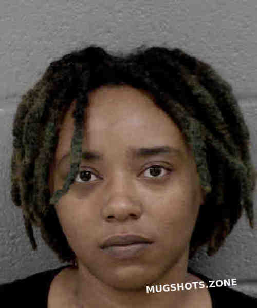 WEEMS DANIELLE AARONDA 06/17/2021 - Mecklenburg County Mugshots Zone