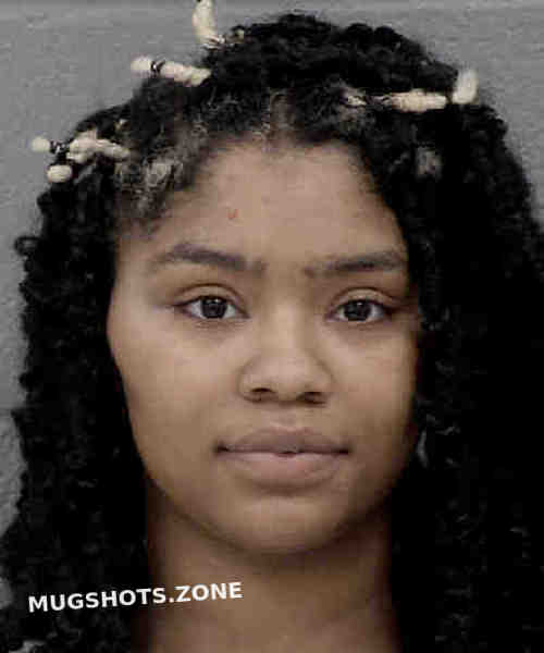 JONES JANAYA TALEVIA 06/20/2021 - Mecklenburg County Mugshots Zone