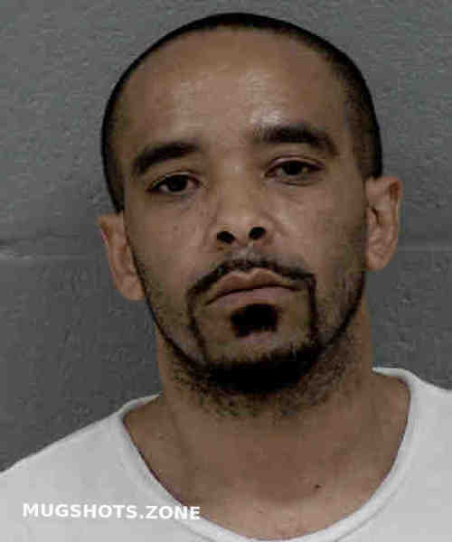 BEARDEN RICHARD DAMIEN 07/12/2021 - Mecklenburg County Mugshots Zone