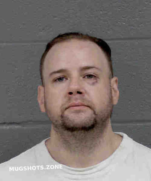 MOORE DANIEL ROBINSON 08/06/2021 - Mecklenburg County Mugshots Zone