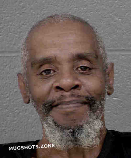 DAVIS CALVIN WESLEY 08/17/2021 - Mecklenburg County Mugshots Zone