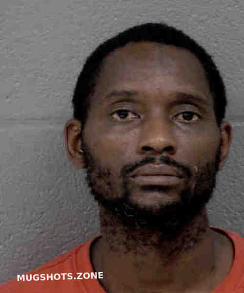 CHRISTIAN RUFUS BENNIE 08/17/2021 - Mecklenburg County Mugshots Zone