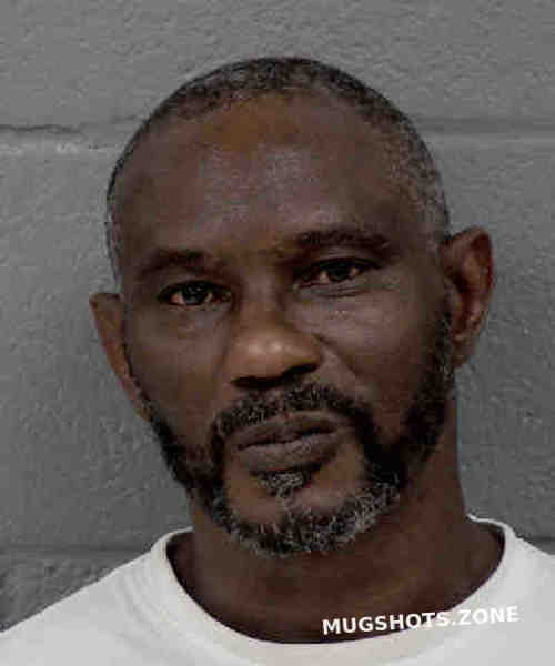 HOYLE ANTHONY RYAN 08/28/2021 - Mecklenburg County Mugshots Zone