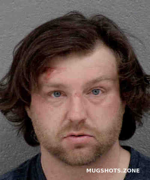 BRIDGES SHANNON RAY 12/01/2021 - Mecklenburg County Mugshots Zone