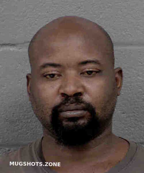 ROBERTSON DEMOND ANTONIO 12/15/2021 - Mecklenburg County Mugshots Zone