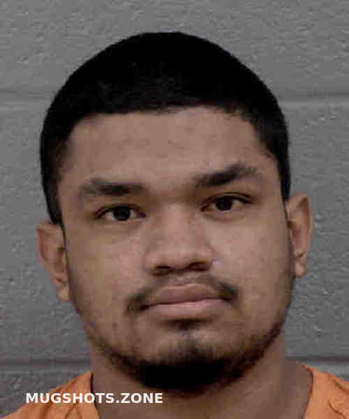 VASQUEZ-HERNANDEZ ROBIN 01/15/2022 - Mecklenburg County Mugshots Zone